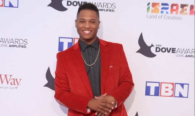 Aaron Cole Returns Home And Raises Money For Church | Ambo TV